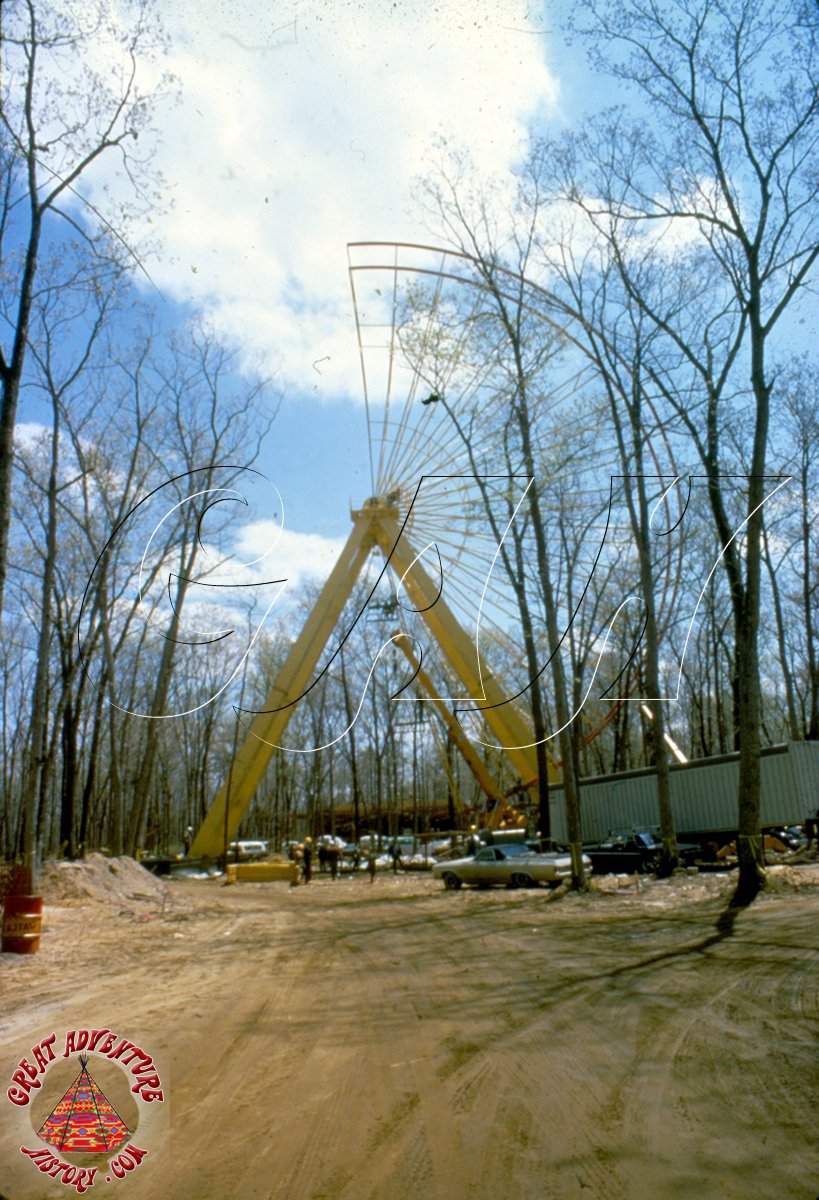 Giant Wheel Construction